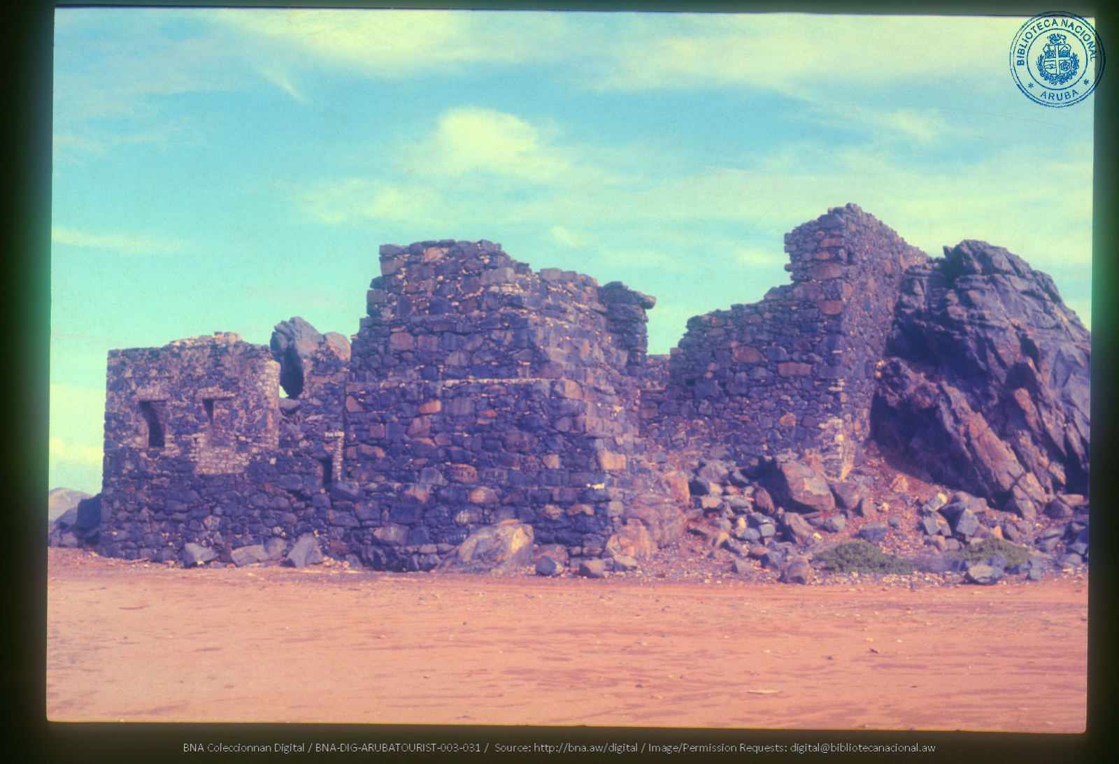 Bushiribana Gold Ruins, Aruba - - Coleccion Aruba