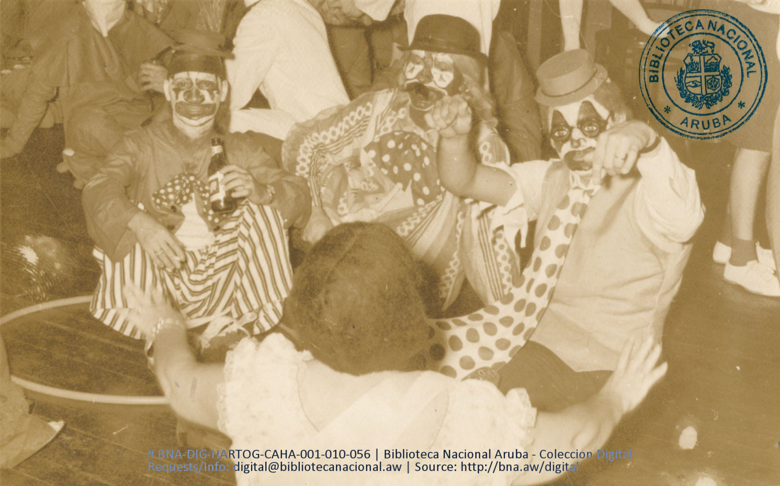 Album- Carnaval 1969 (Dr. Johan Hartog Collection) - - Coleccion Aruba