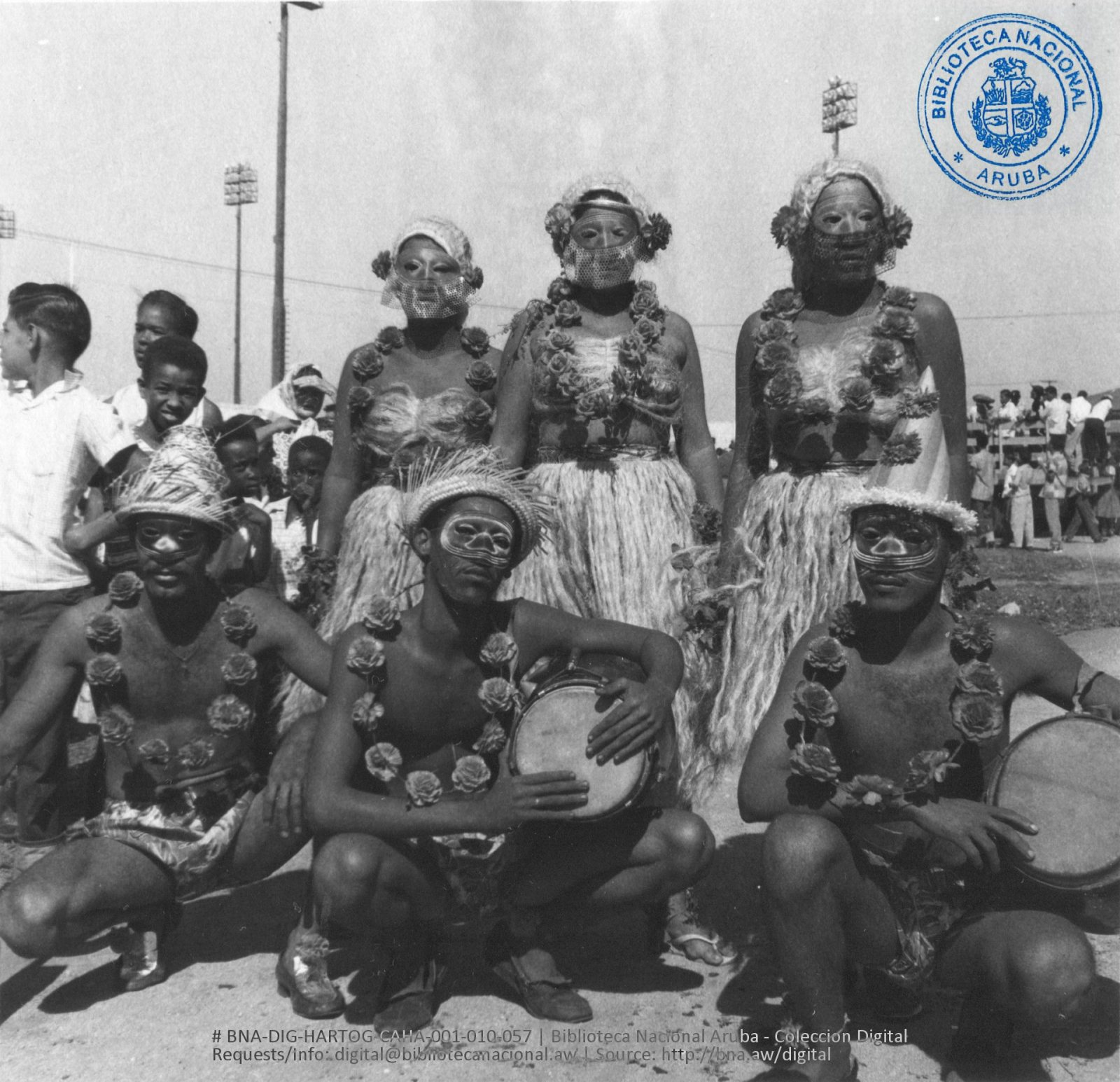 Album- Carnaval 1969 (Dr. Johan Hartog Collection) - - Coleccion Aruba